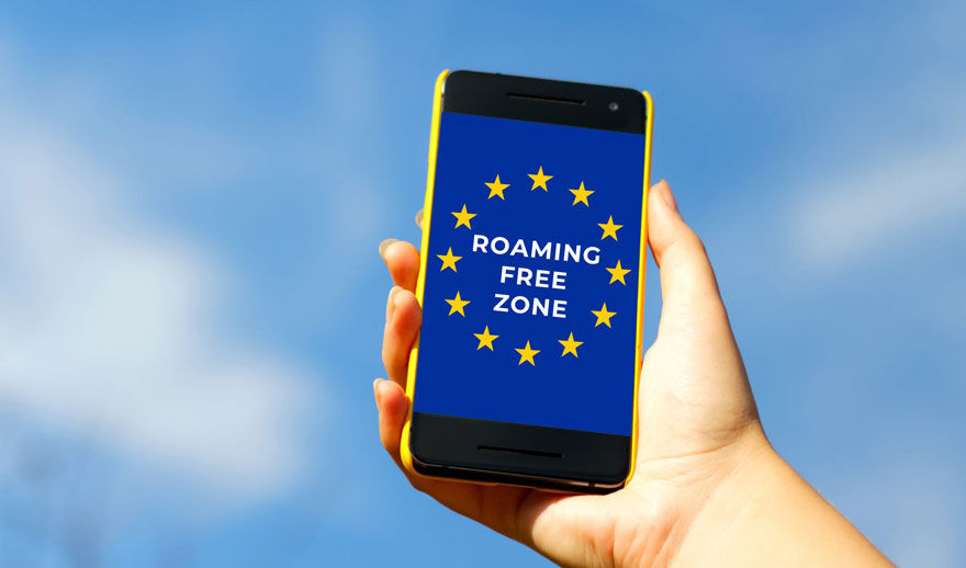 Wholesale roaming tariff proposed between Moldova and the EU - logos ...